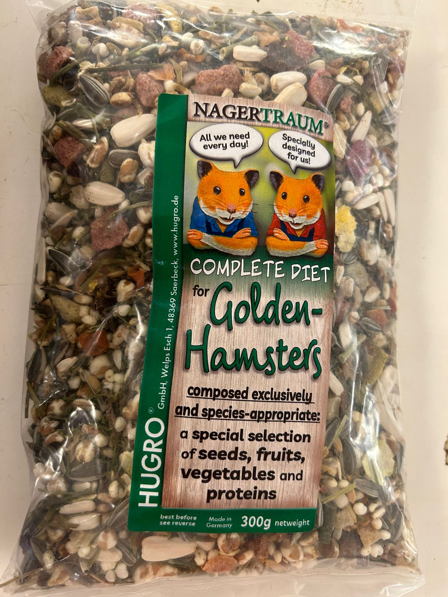 Hugro Complete Diet Hamster Feed 300G – lavishpetcentre