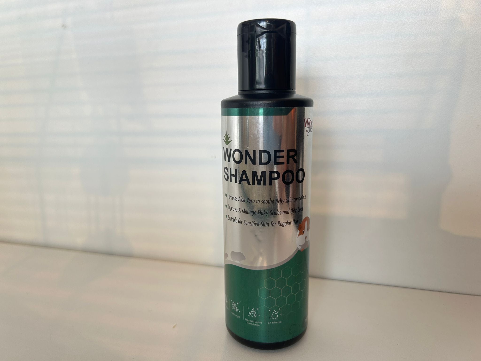 Weepet Wonder Shampoo – lavishpetcentre